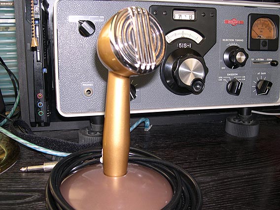 ASTATICの有名なクリスタルマイクのひとつ： Astatic 200